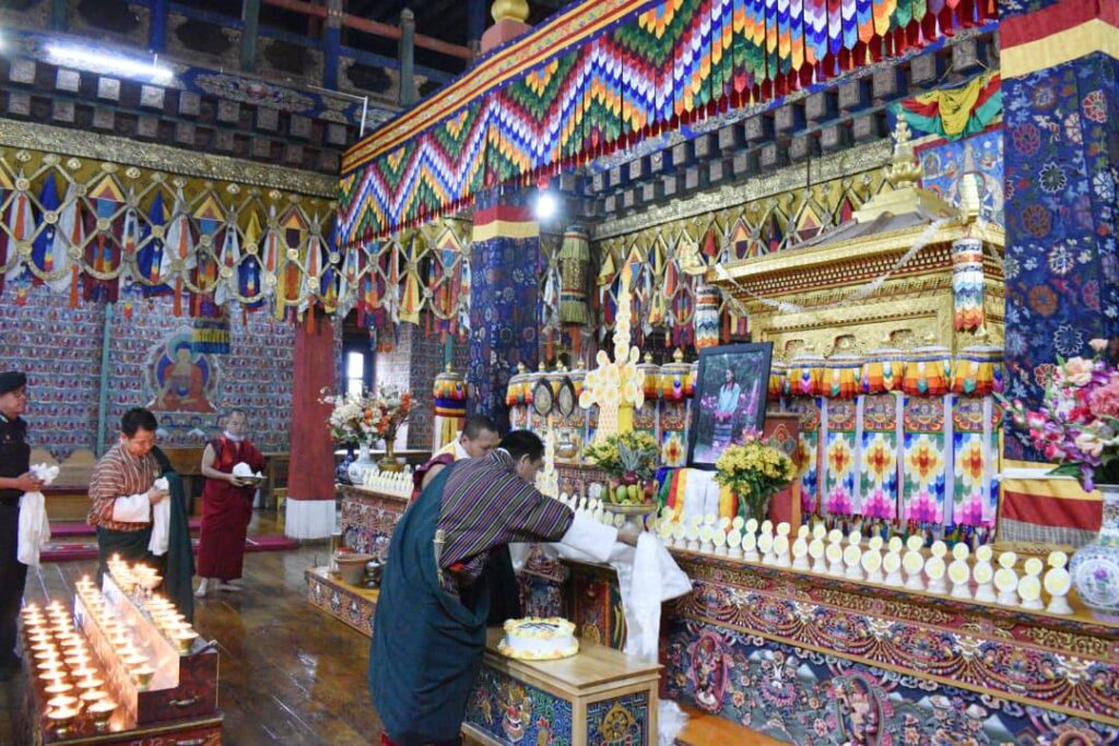 36th Birth Anniversary of Her Majesty The Gyaltsuen. – Paro Dzongkhag ...
